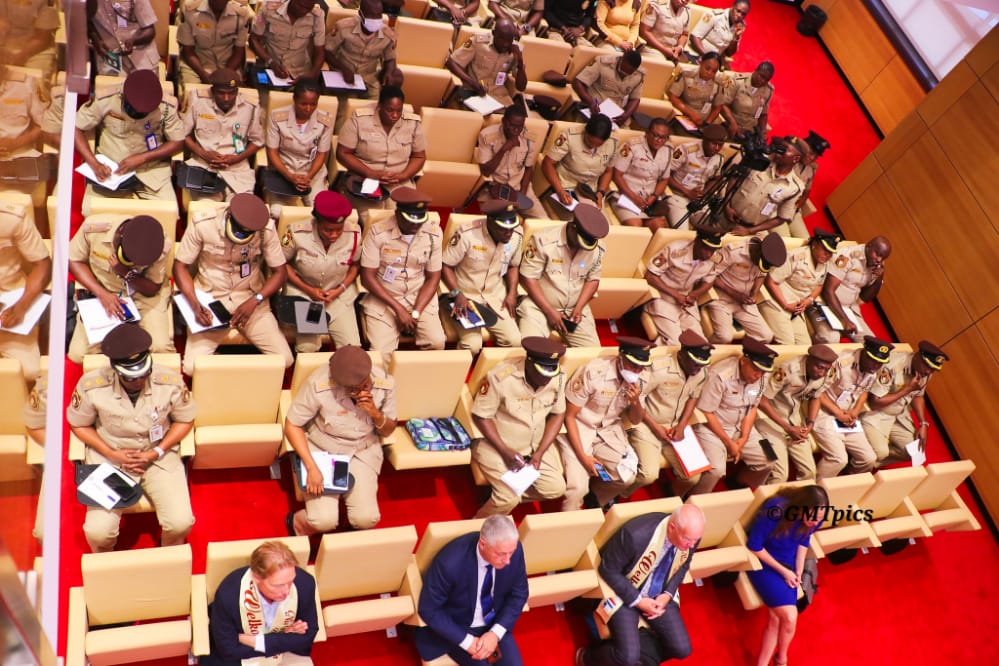 NIS PARTNERS THE DUTCH GOVERNMENT ON CAPACITY BUILDING The Comptroller General of Immigration ...