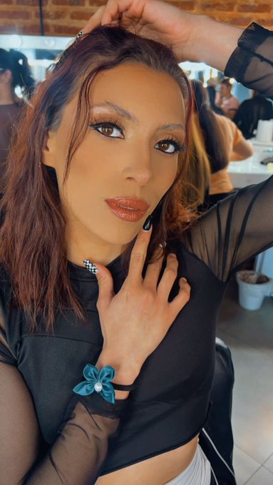 TW Pornstars - Lynn Scream. Pictures and videos from Twitter.