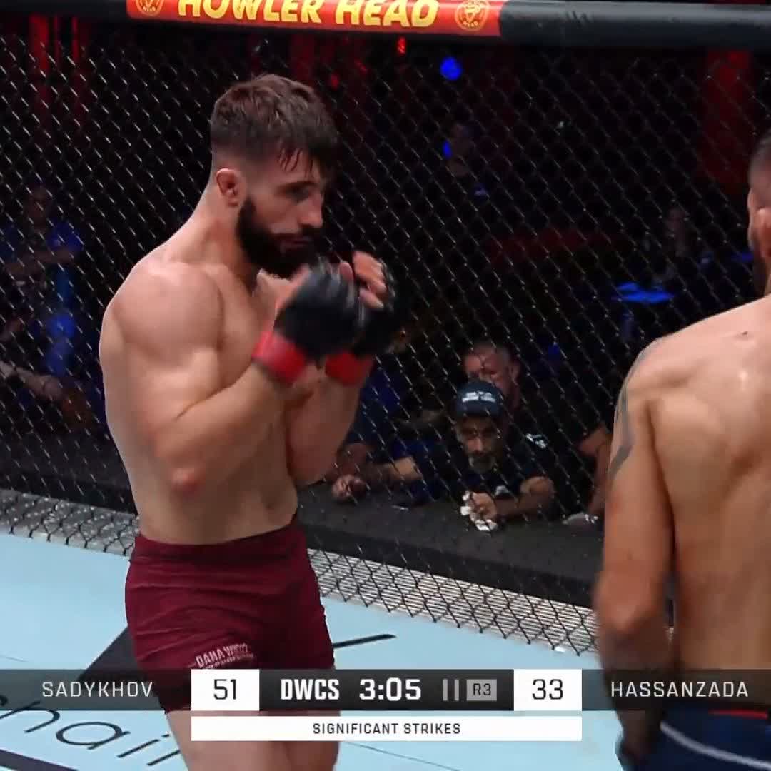 Big right, GOODNIGHT 💥 [ @Naz_MMA | #DWCS ] #dwcs UFC @ufc