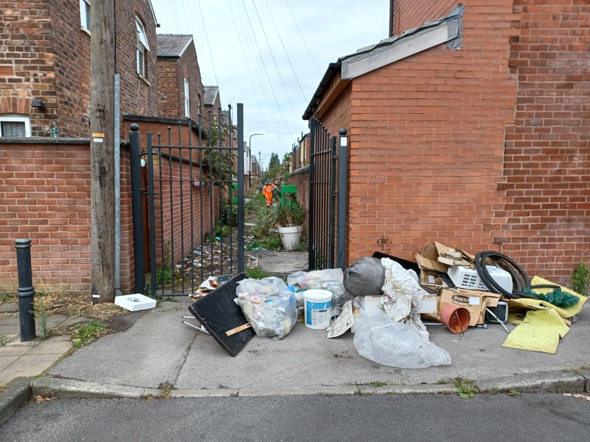 Trafford Council On Twitter Rt Onetrafford Fly Tipping Is Illegal