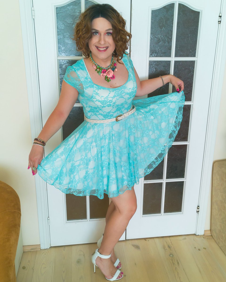 Charliesweetie On Twitter Rt Charlie Tgirl Just A Lil Cutiepie 😙 Do