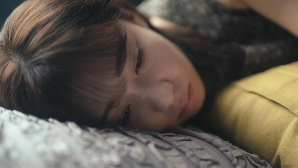 YOAKE on Twitter: "本日19時よりデビュー作「Sunny」MVをプレミア公開！ MVには日野麻衣さん@hino_maiにご出演いただきました！ みなさん是非見てください ...