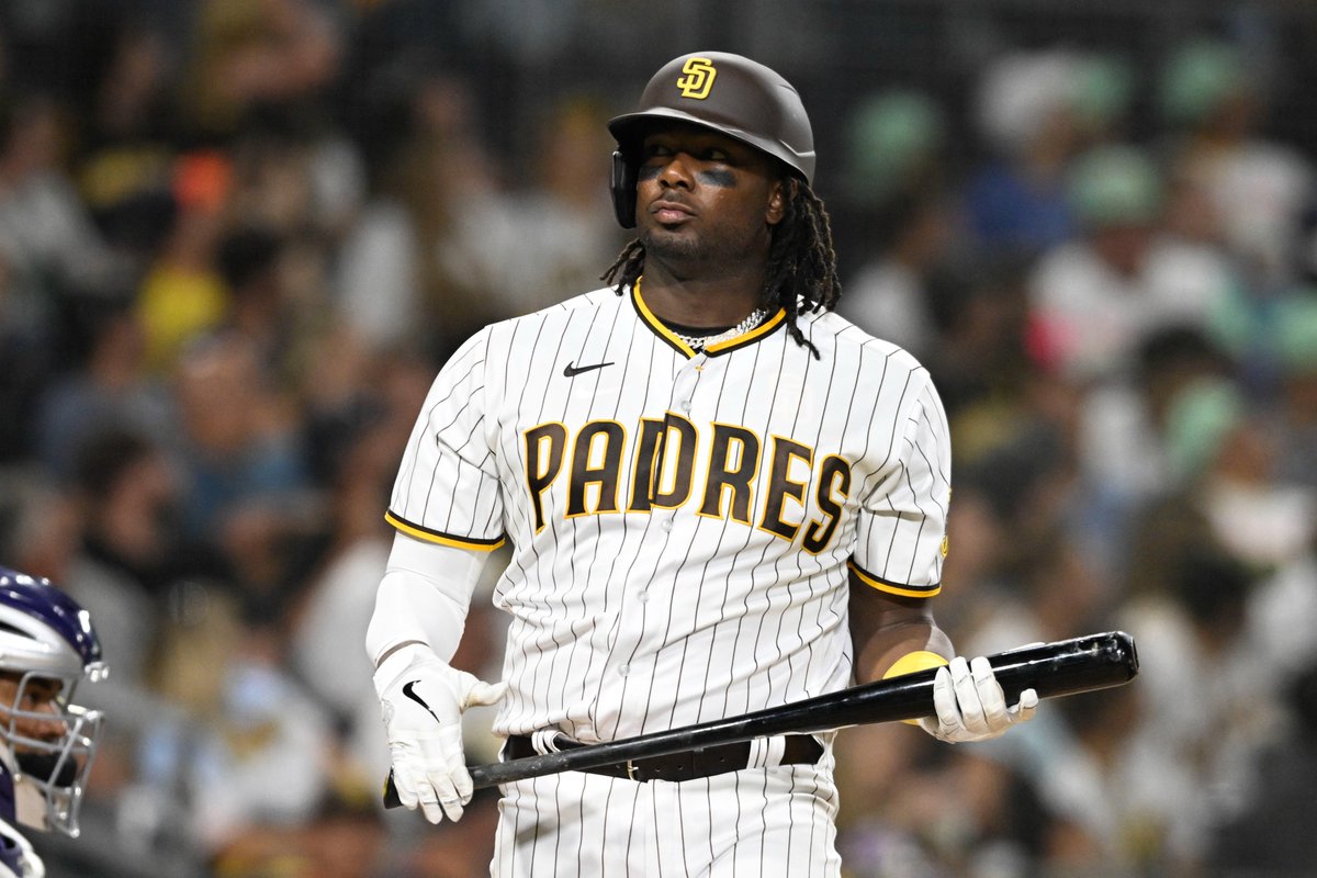 Josh Bell's batting avg since being acquired by Padres: .125 (6-48)