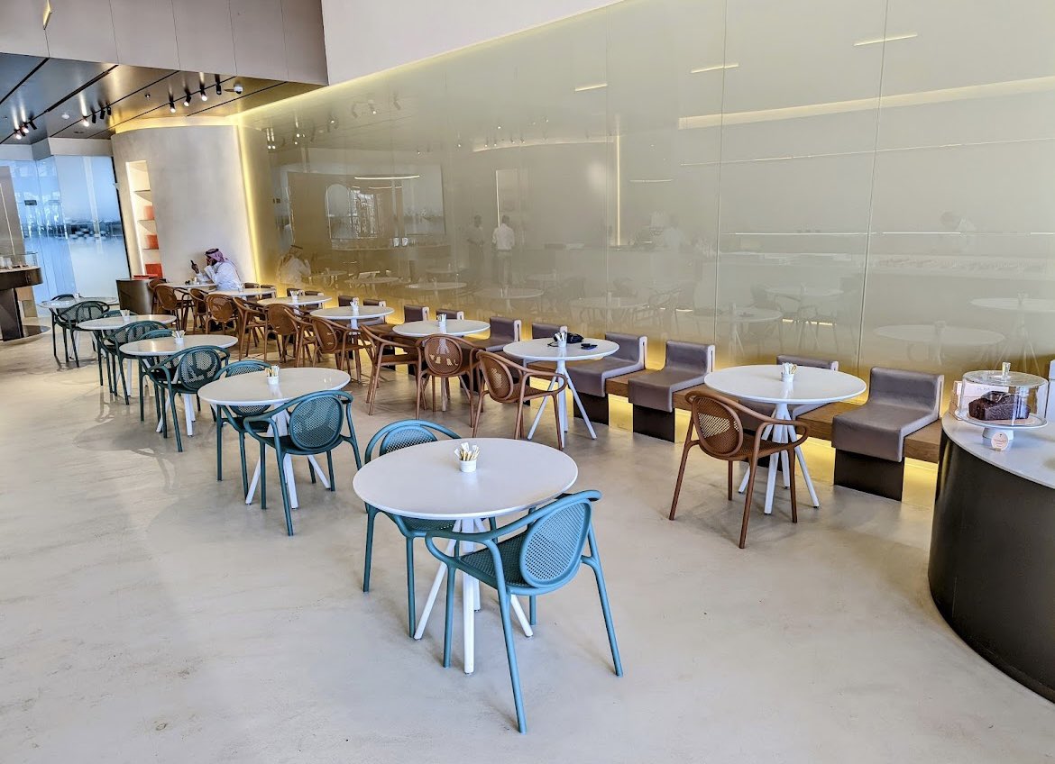 📍اوت اوف لاين OUT OF LINE - المسلسل من YARA🇧🇷| Blogger ☕️🍽 @Your_71 - رتبها