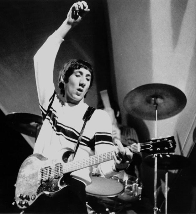 Pete Townshend Windmill Guitar Strum