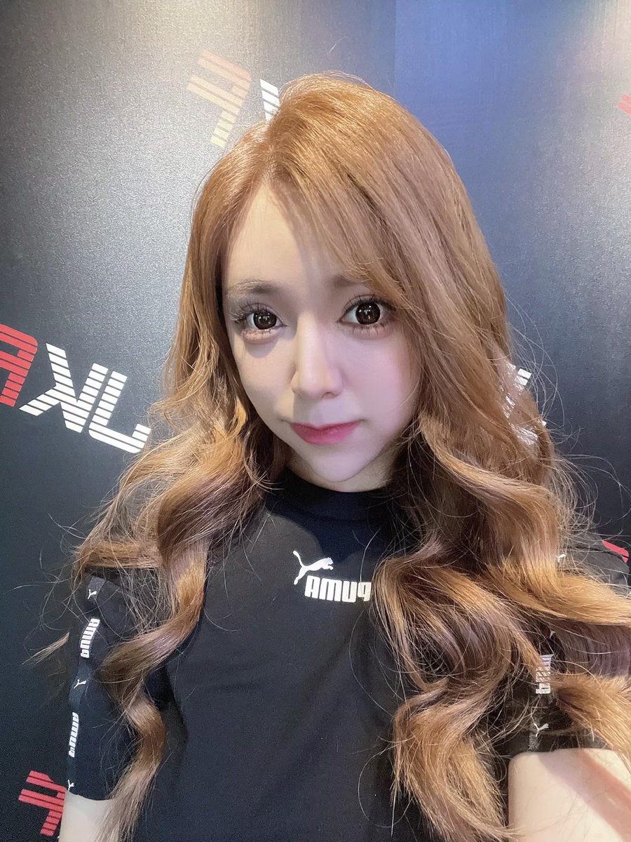 沒有遙不可及的事，只要不斷往前走 那些東西自然會到你眼前~ 你在路上了嗎? ️ https://t.co/UAbuVC2os6 #JKF女郎 #JVID ＃puma #捲髮 #想 #jkf女郎 ...