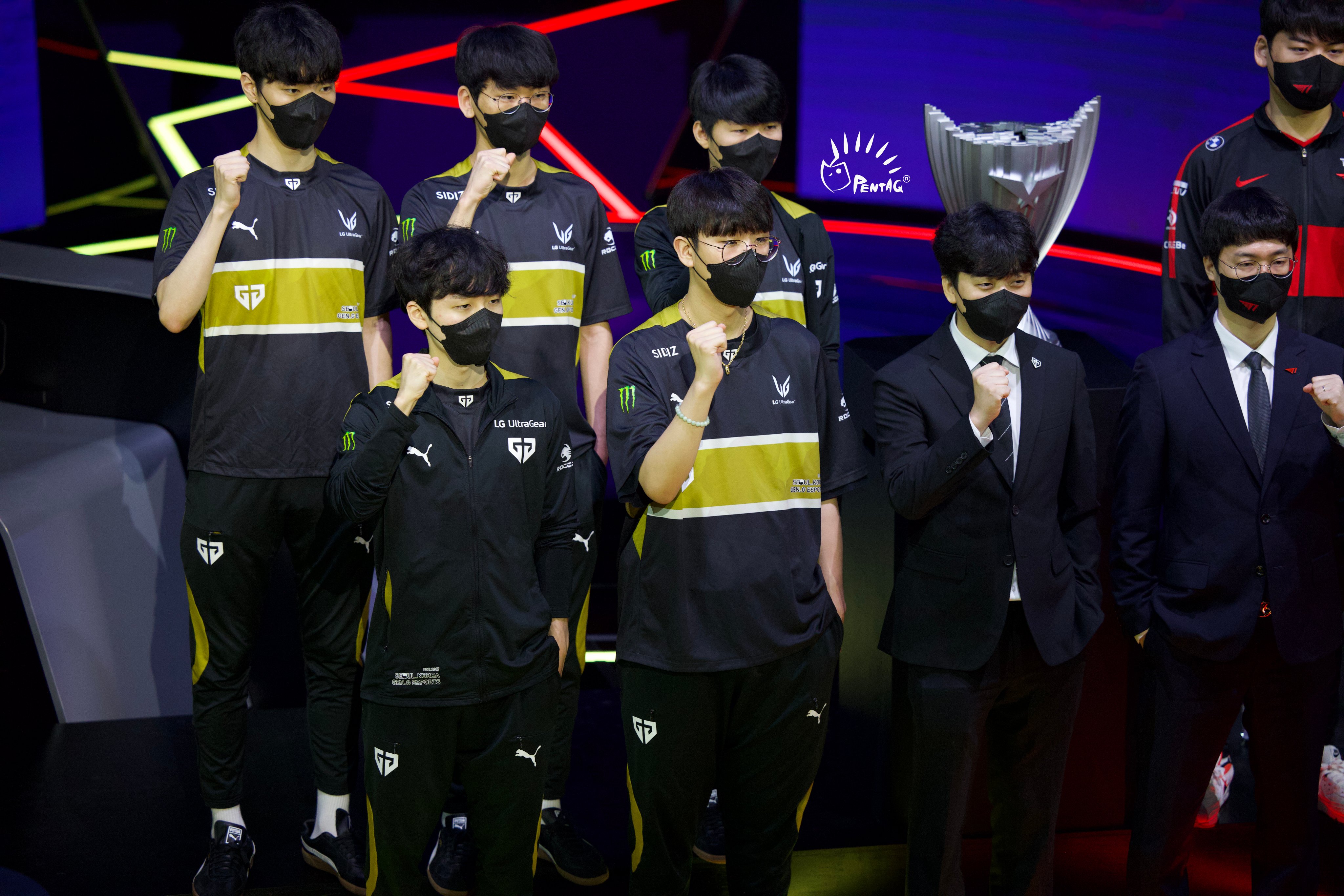 PentaQ on Twitter: "[2022 #LCK Summer Finals Media Day] @RulereluR: I basically entered the ...