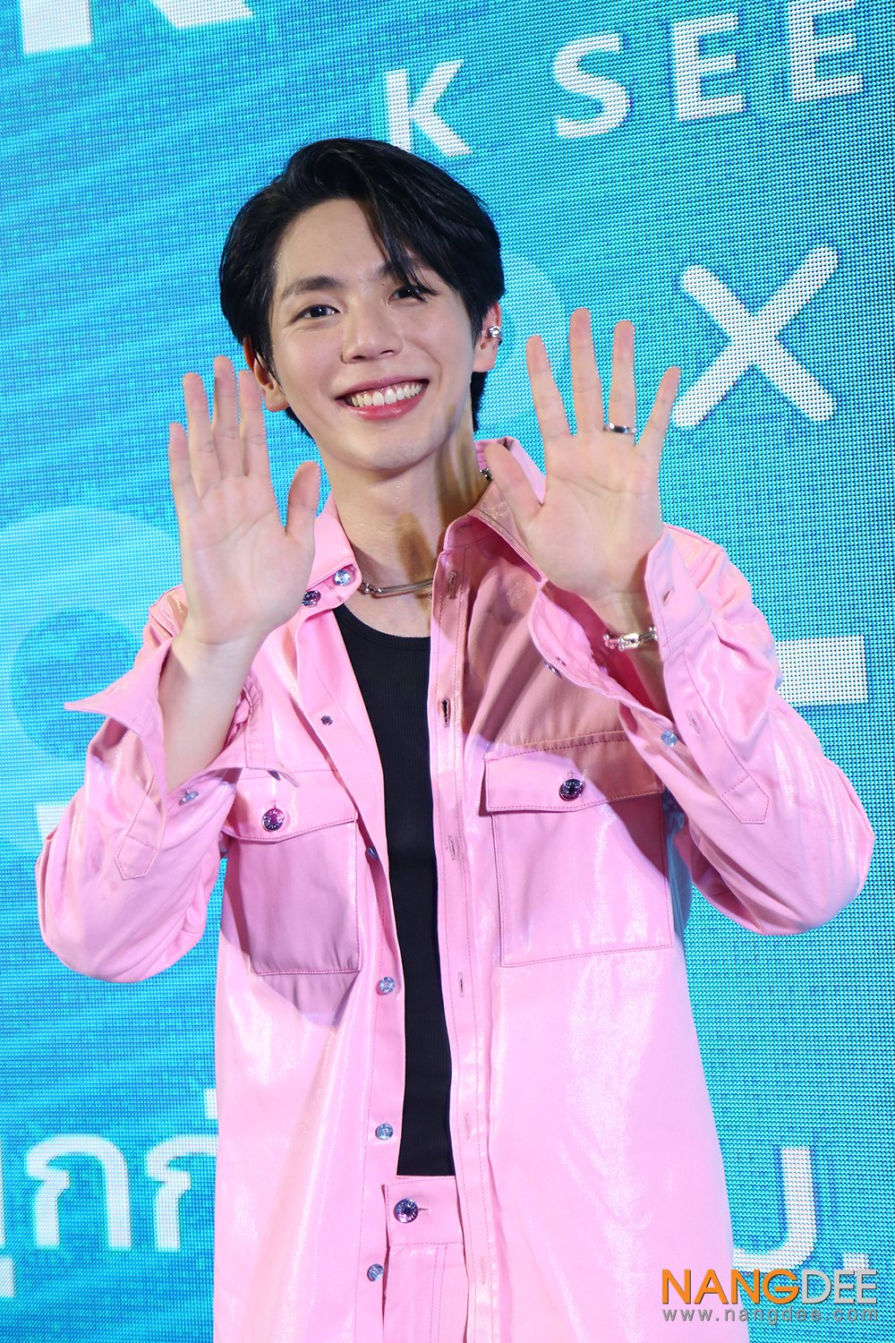 Nangdee.com on Twitter: "#อัพภูมิพัฒน์ จัดเต็มความสนุกเพื่อแฟนๆ พร้อมโชว์เพลง "Up To You" เต็ม ...