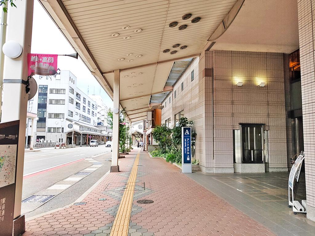 j-rakuda on Twitter: "いづも屋百貨店跡地。大正期創業の呉服店が起源となり昭和初期に百貨店開業。1974年に店舗前へ長崎屋が出店。1976年ジャスコ傘下を経て1985年 ...