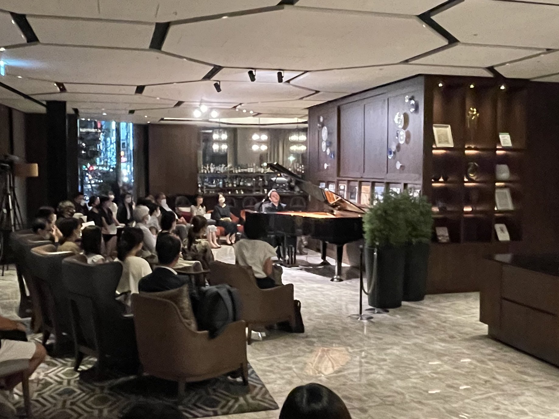 ホテルグランバッハ東京銀座 / Hotel GrandBach Tokyo Ginza on Twitter: "本日のサロン・コンサート始まりました。いきなりの #バッハ 圧巻 ️ ...