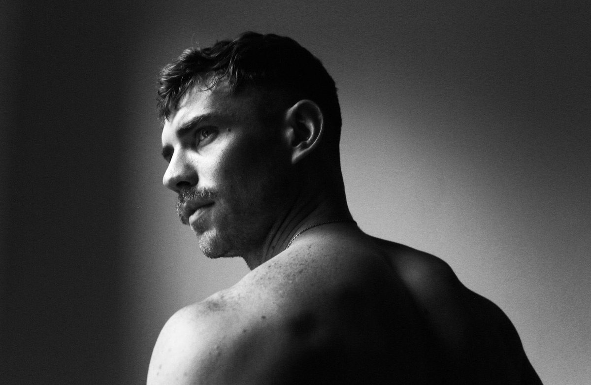 Zane Phillips photographed by Hadar Pitchon for Behind the Blinds Film ...