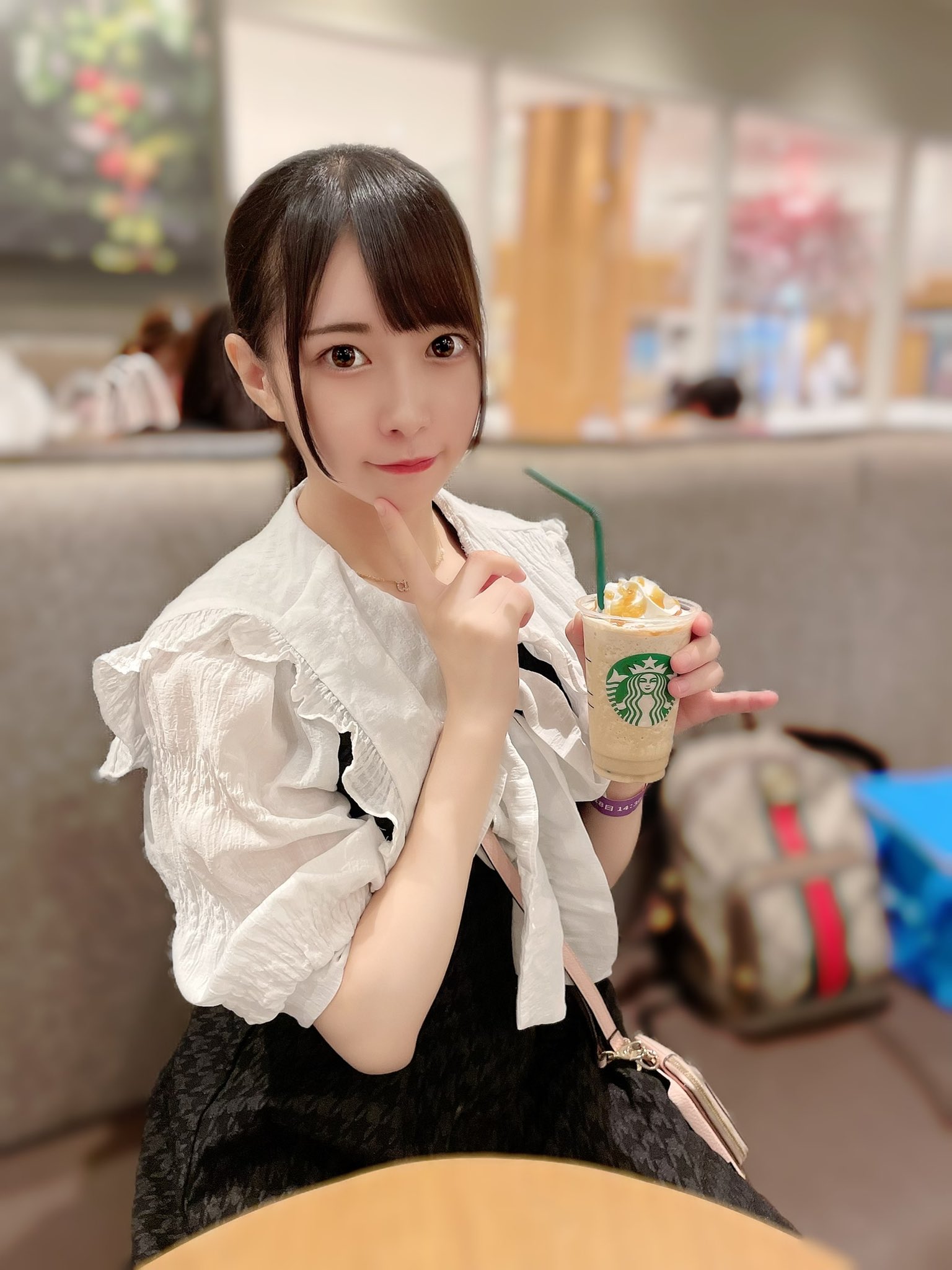 円井萌華 marui moeka on Twitter: "おはよん💛萌華金♡( •ॢ -ॢ) ˖° ♡ がんばろうね🎶 https://t.co/MDaIGBybtq" / Twitter