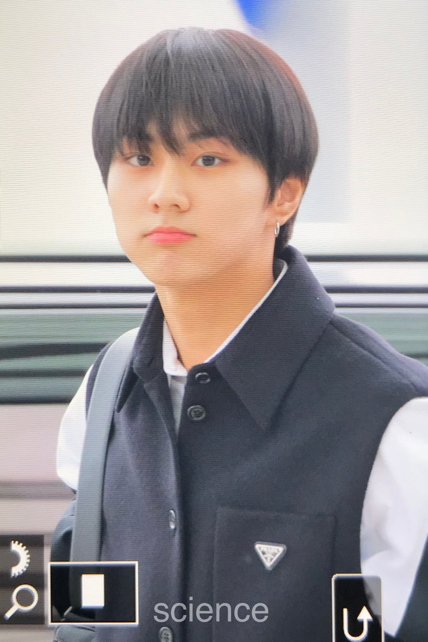 ENHYPEN FANSITE on Twitter: "[PREVIEW] 220819 Jungwon – ICN Incheon Airport (Departure) cr ...