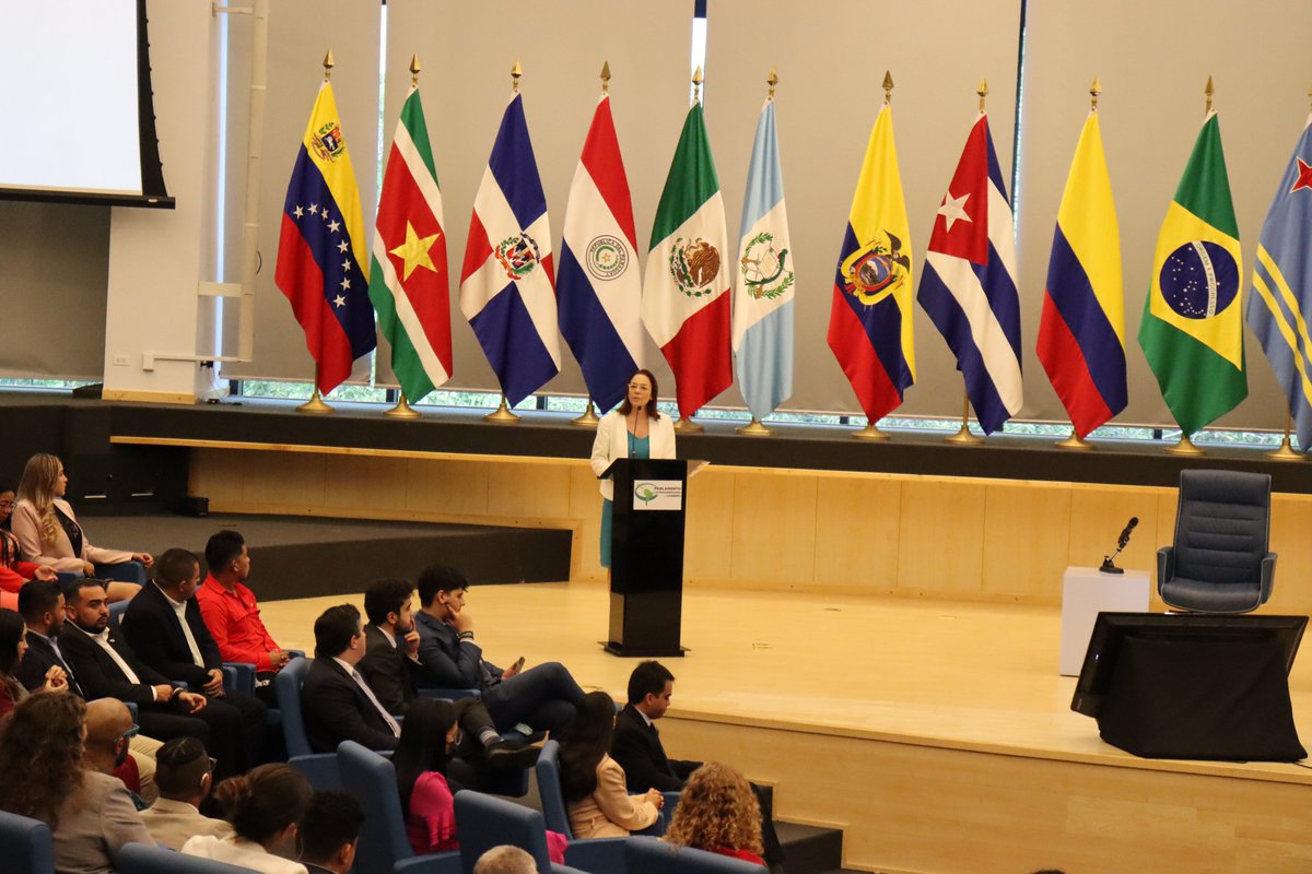 Pnud Panamá On Twitter Una Nueva Política Pública De Juventud Que