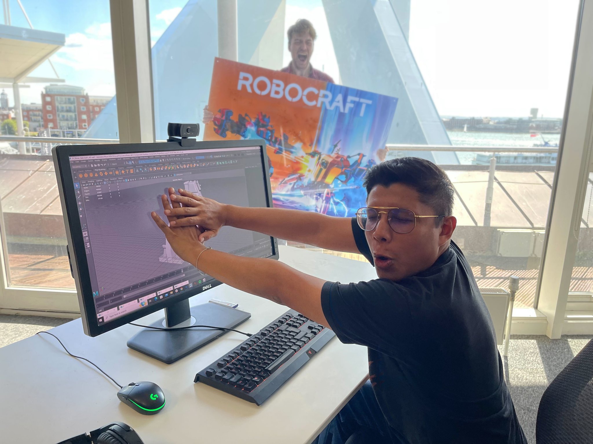 Robocraft 2 on Twitter: "Our artist Francesco says the pilot seat for Robocraft 2 isn't quite ...