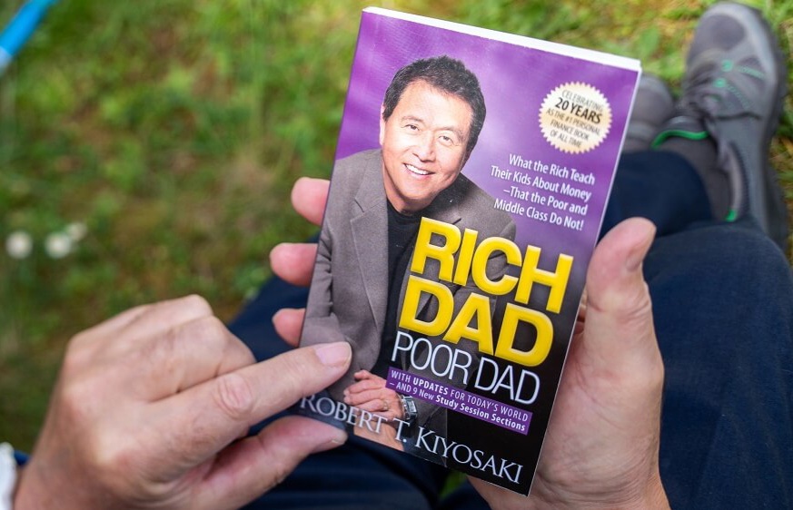 8 Straightforward Lessons I Learned From Rich Dad Poor Dad ~ Thread