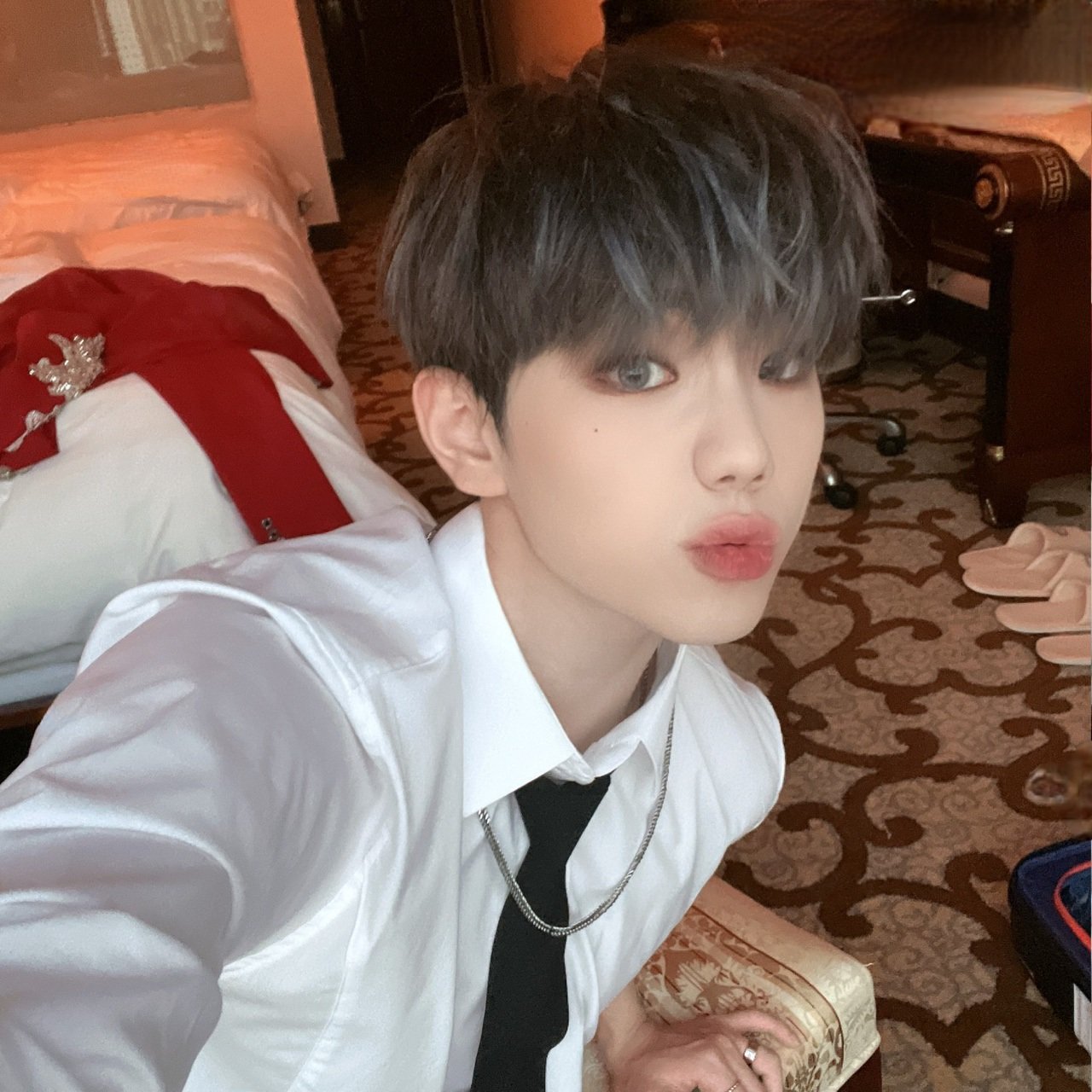 E'LAST(엘라스트) on Twitter: "잘쟈 엘링💗 #ELAST #엘라스트 #WONJUN #원준 https://t.co/8Zi4Gqw2c5" / Twitter