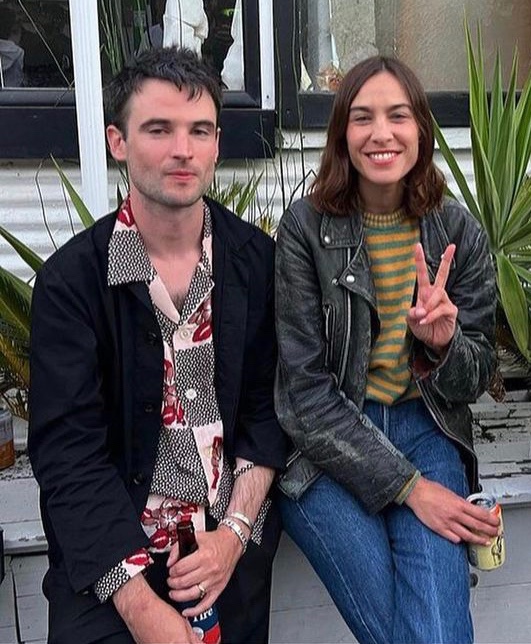 daily alexa chung on Twitter: "Tom Sturridge and Alexa Chung in L.A. https://t.co/AuLERAyHj0 ...