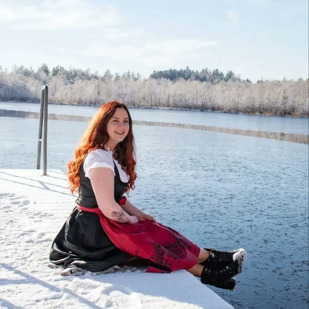 TW Pornstars - 2 pic. BeautifulRedheadsOfficial. Twitter. Happy Friday ...