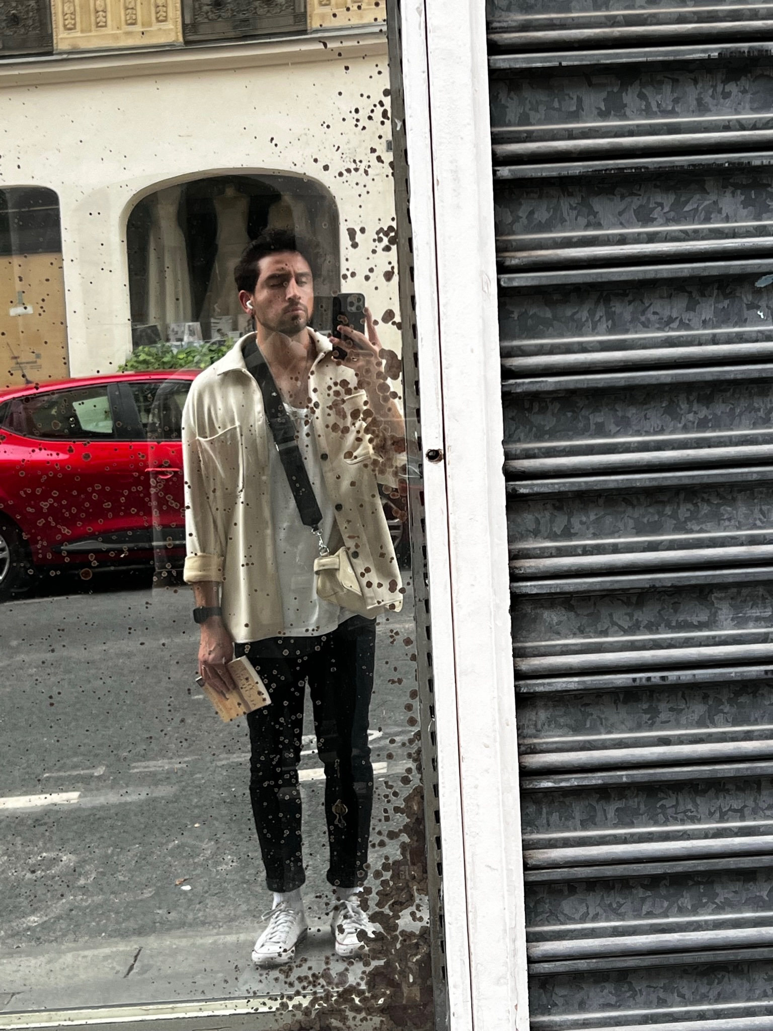 Uriel (Now Booking) on Twitter: "alive. https://t.co/7FIGroqXDh" / Twitter