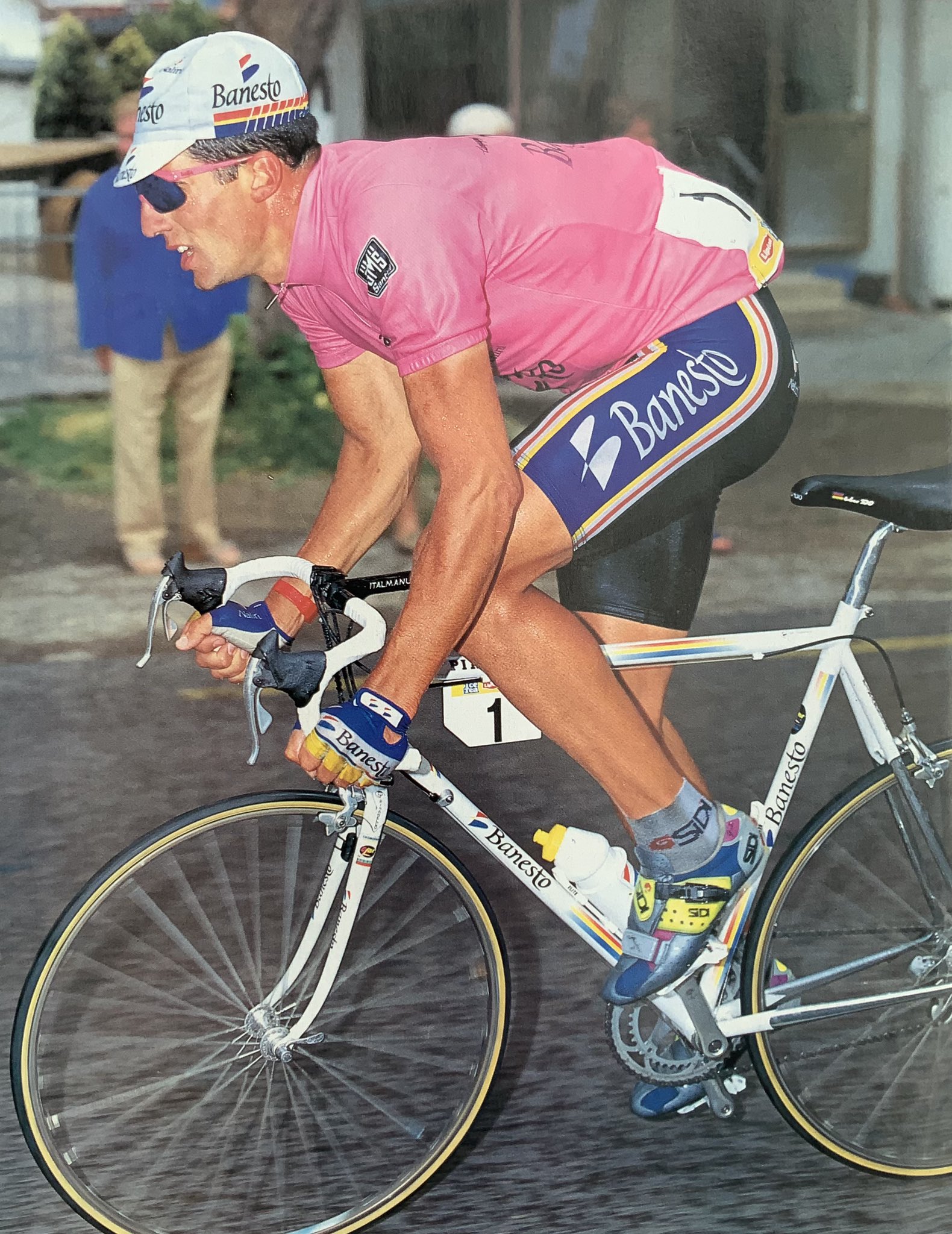 cycling archives on Twitter: "Miguel Indurain, Giro d’Italia, 1993. 📷 Graham Watson https://t.co ...