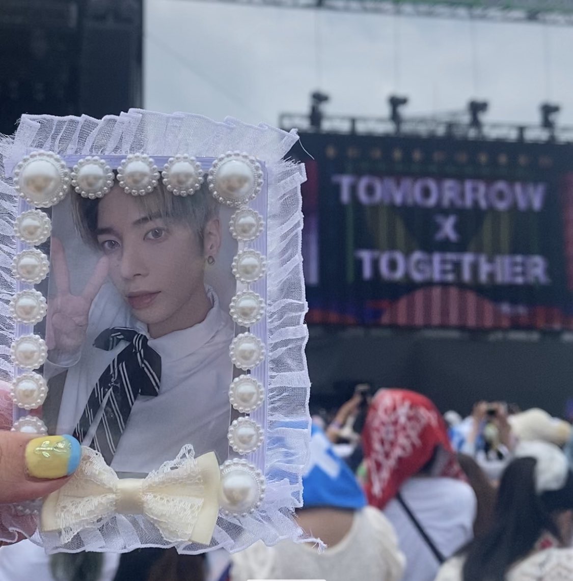 りほ🌙TXTの推し活が激務 on Twitter: "サマソニ最高やった〜 txtありがとう🥲💕 なかなか押されてぎゅうぎゅうやったけど まわりのMOAちゃん達は皆良い人だった、、癒 ...