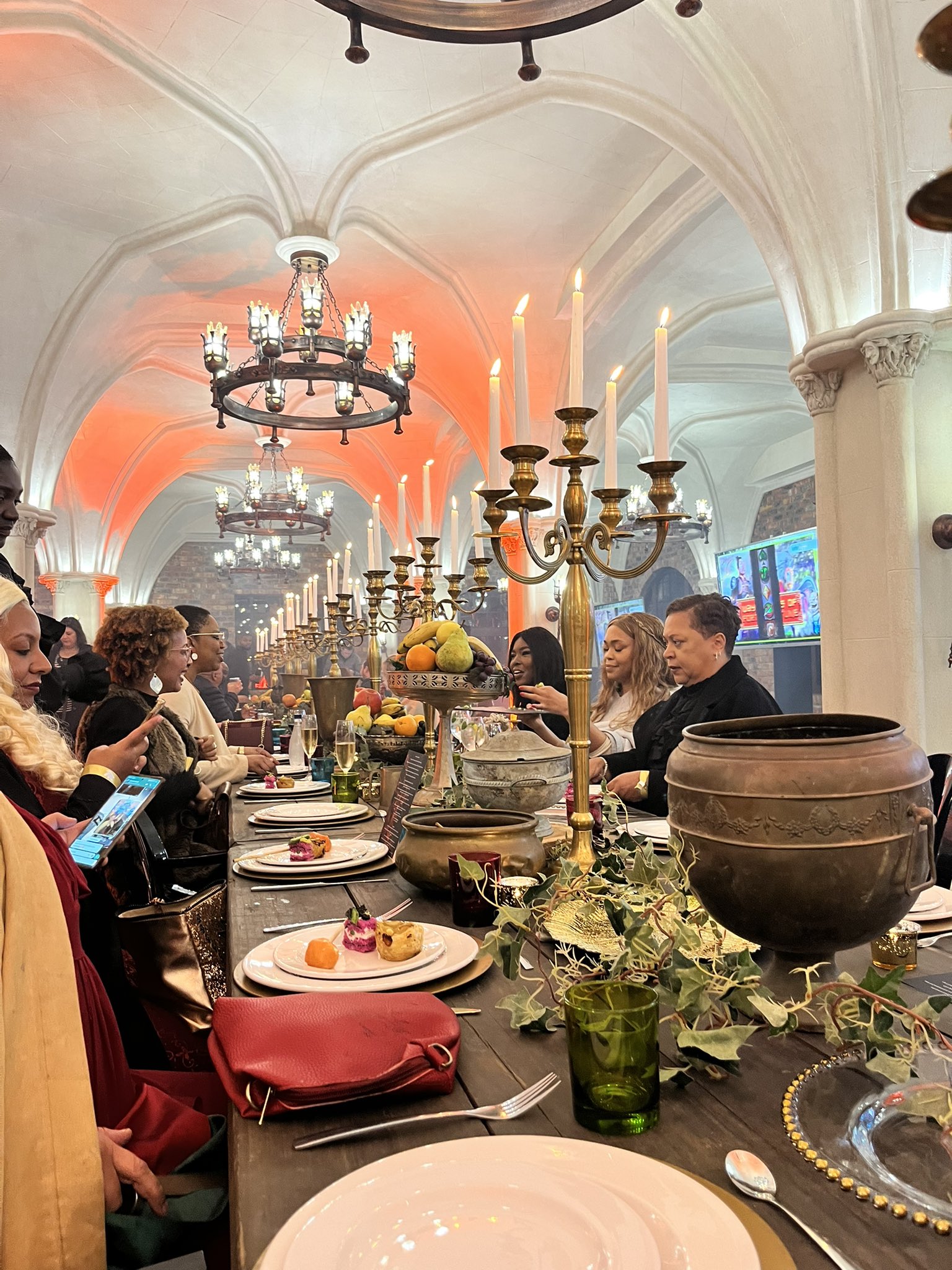 caryn welby-solomon on Twitter: "The #HouseoftheDragon Cape Town premiere was held at the ...