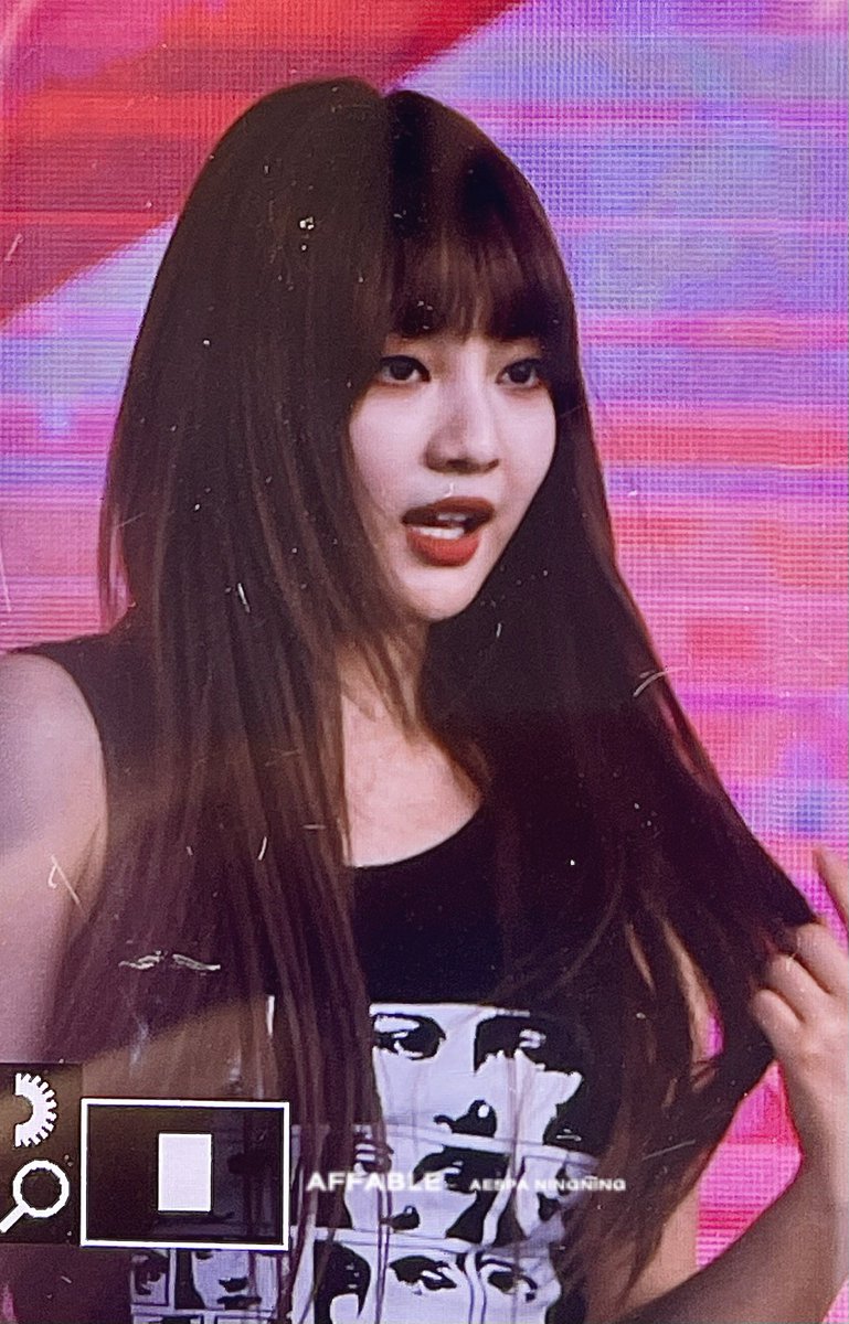 rem 🦋 | stream #GIRLS 🫡 on Twitter: "RT @affable1023: 220820 Pink blood. #에스파 #aespa #æspa #닝닝 ...