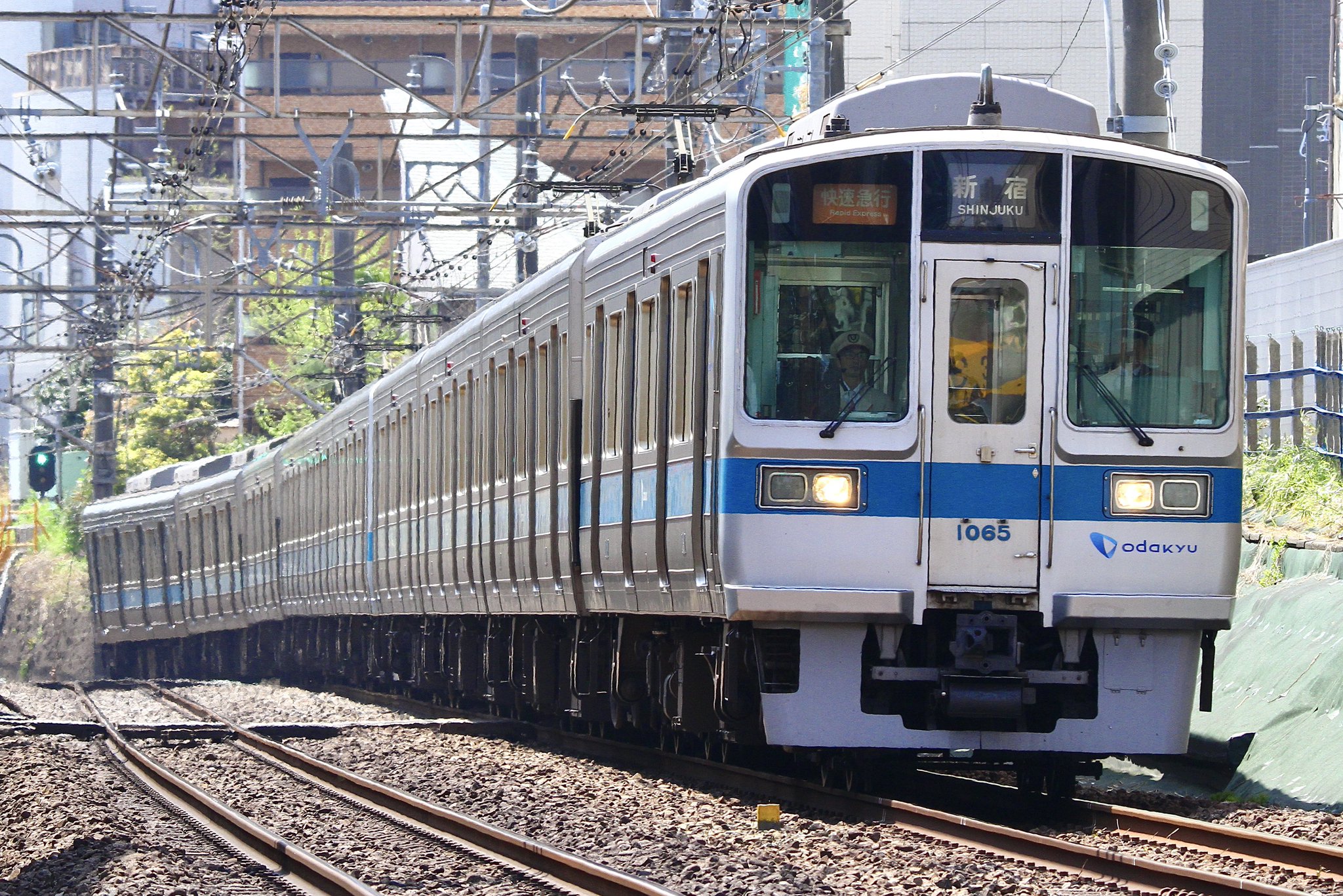 ワタシダ【Odapediaの中の人】 on Twitter: "僅か数年前の撮影なのに、かなり懐かしく感じる不思議な写真。 車両もですが、新型コロナなんてことがこの少し後に起こるなんて、、、ね ...