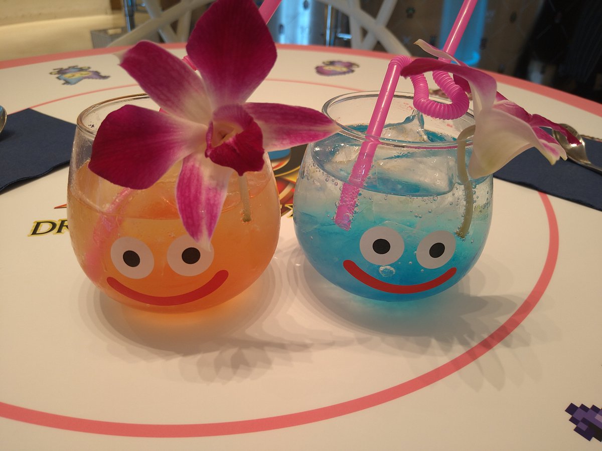 shuya on Twitter: "アルトニア DQX 10周年カフェ前期と後期まとめ🎵 テーブルは種族ごと プルプルスライムのベス美味しかった。モヒートはサッパリ系。ラリホーはクリーム ...