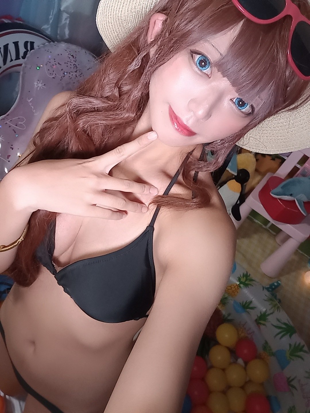 無糖。☕\写真集通販開始しました！～8月20日受注／ on Twitter: "3着目🌊 エモメモ水着の楓さん～～！🌞🤍 https://t.co/vuA3tu7AyE" / Twitter