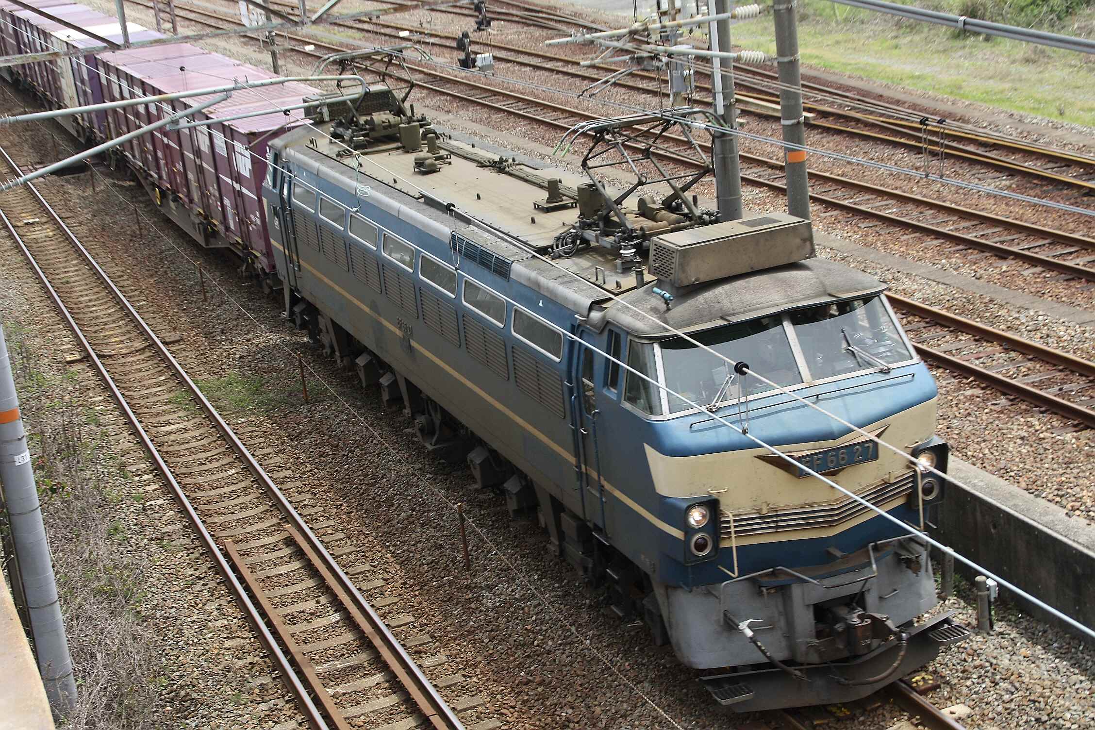 鉄道ニュース（マイナビニュース） on Twitter: "京都鉄道博物館でEF66形27号機「ニーナ」＆EF65形2085号機など展示 #鉄道 #鉄道ニュース #鉄道イベント #電気機関車 ...