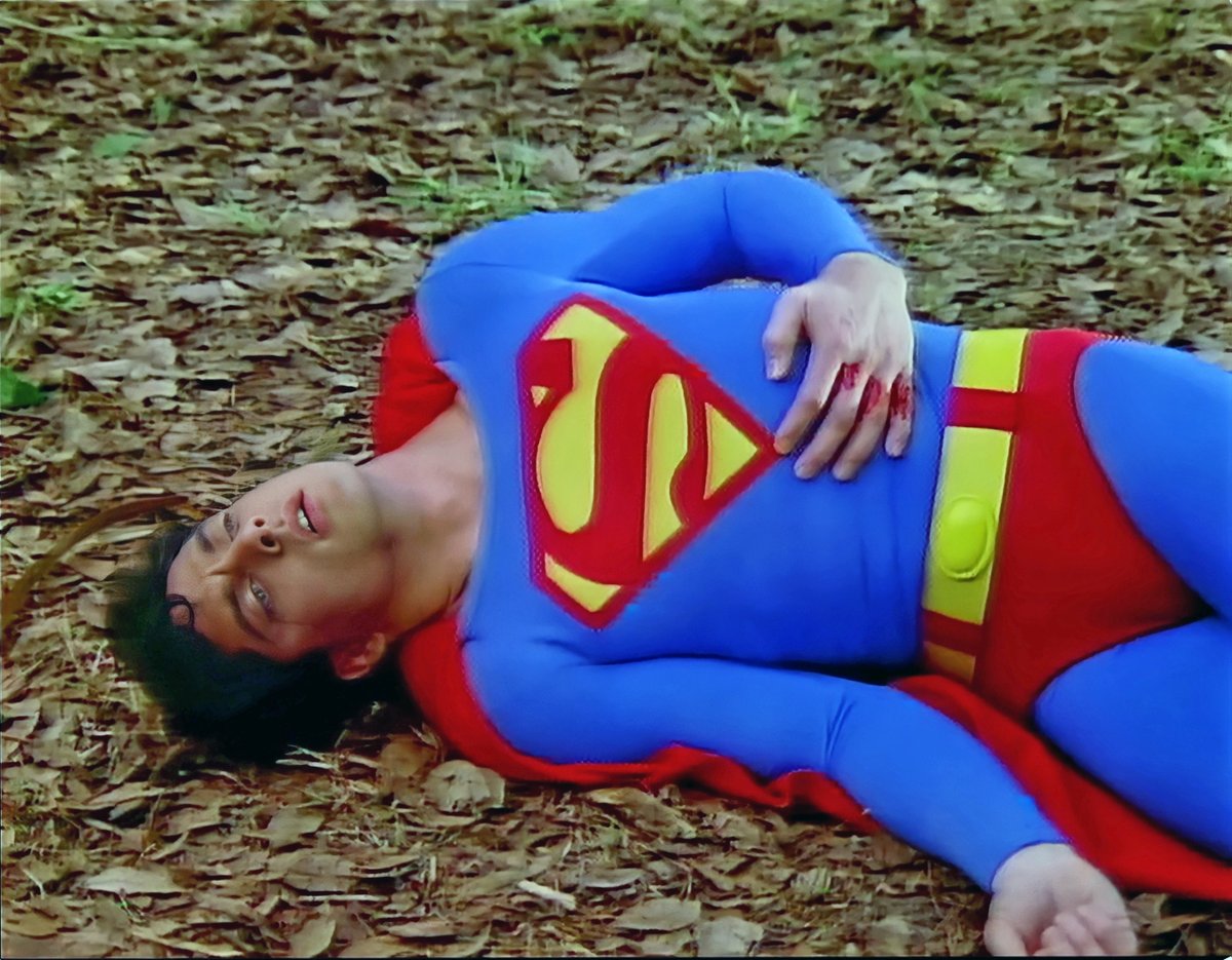 Luthor Lexx on Twitter: "Help... please... kryptonite bullet... destroying me..."