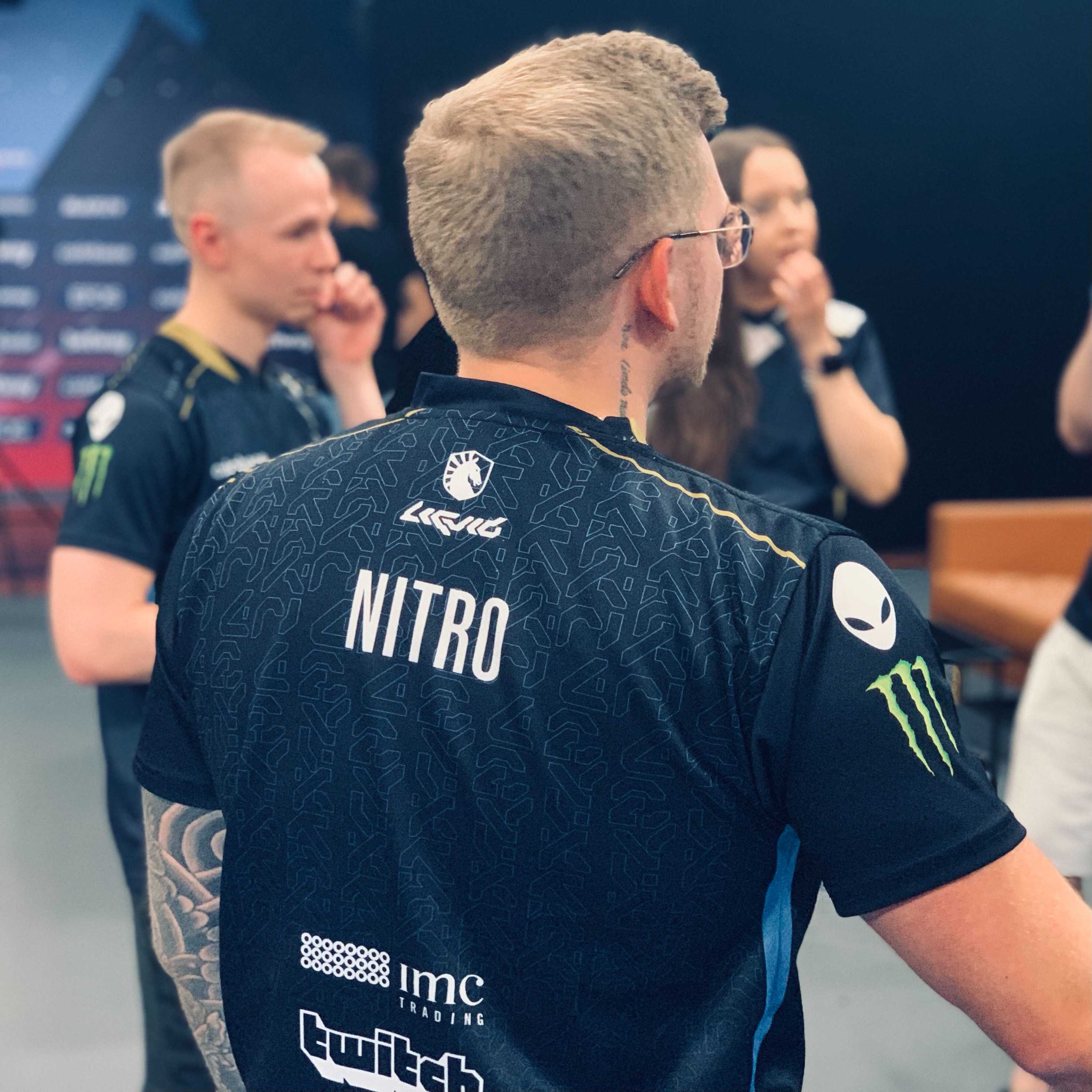 Team Liquid CSGO on Twitter: "First half ends 7 - 8 vs @Complexity 👀 We head to T side Vertigo # ...