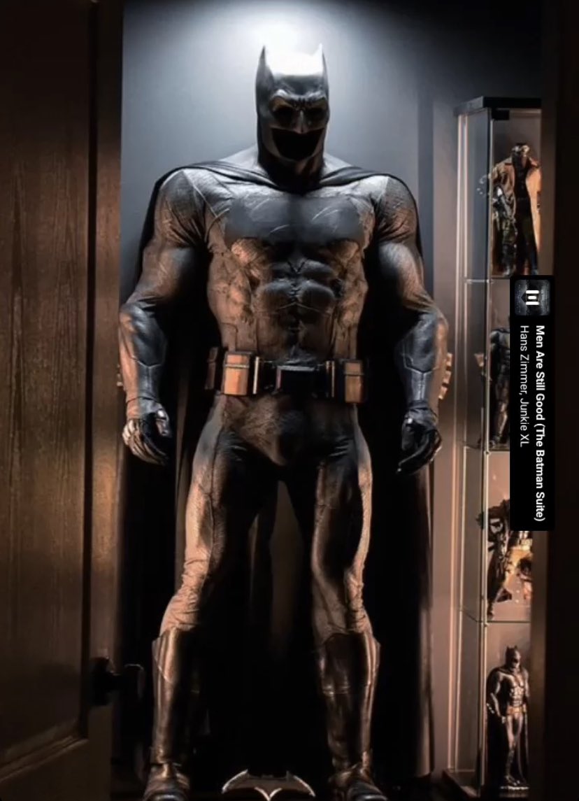 ᴄᴏᴅʏ ᴏғ ᴛʜᴇ ʙᴀᴛғʟᴇᴄᴋ on Twitter: "My favorite batsuit https://t.co/z83ziWrgDy" / Twitter