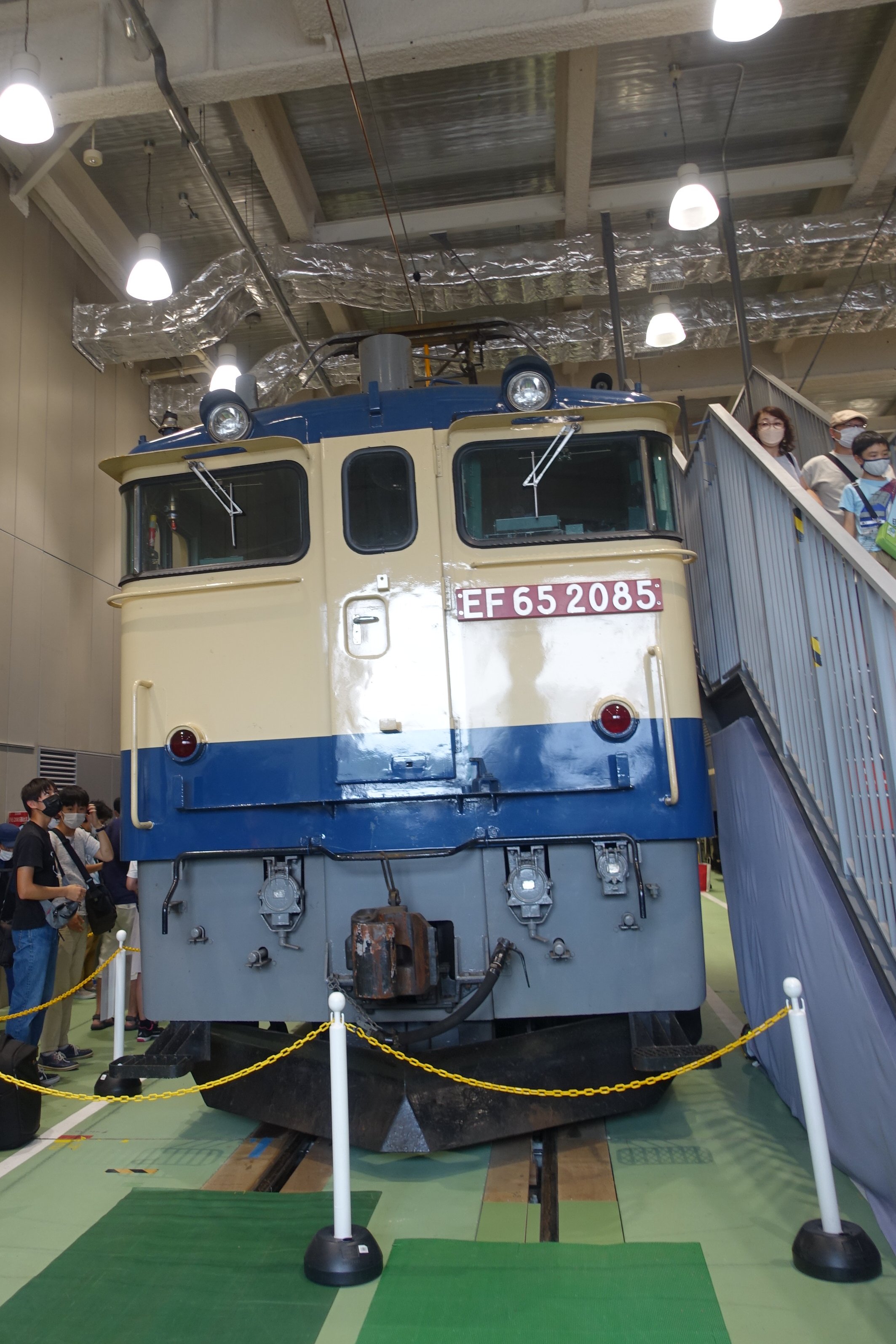 近キト741 on Twitter: "2022/8/20 EF66-27,EF65-2085,コキ107,104京都鉄道博物館展示 (運転台見学) 京都鉄道博物館にて その12 #EF66 ...
