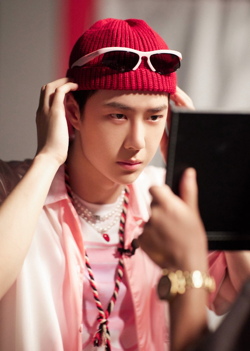 CNent on Twitter: "YIBO-OFFICIAL weibo update More pics - https://m.weibo.cn/7485885521/ ...