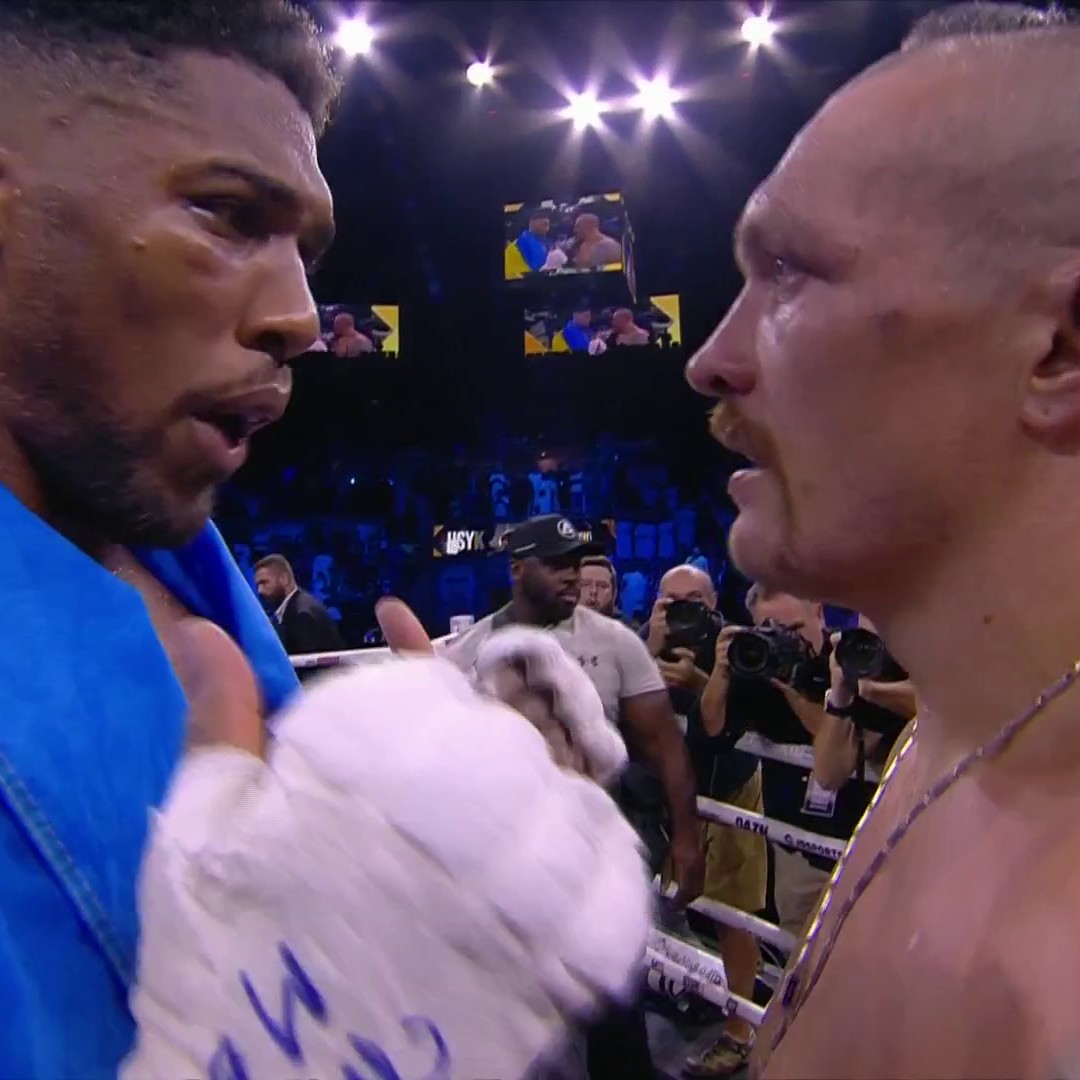 Sky Sports on Twitter: "JOSHUA CONFRONTS USYK AFTER DEFEAT 😳😳https://t.co/gUJ15SmkXI" / Twitter