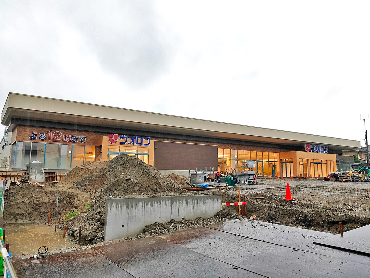 j-rakuda on Twitter: "1月に閉店し絶賛建て替え中のウオロク大学前店。店舗位置はおおむね同じも東西縦長から南北縦長となり正面駐車場が広くなる。ほぼ目の前のダイレックス予定地 ...