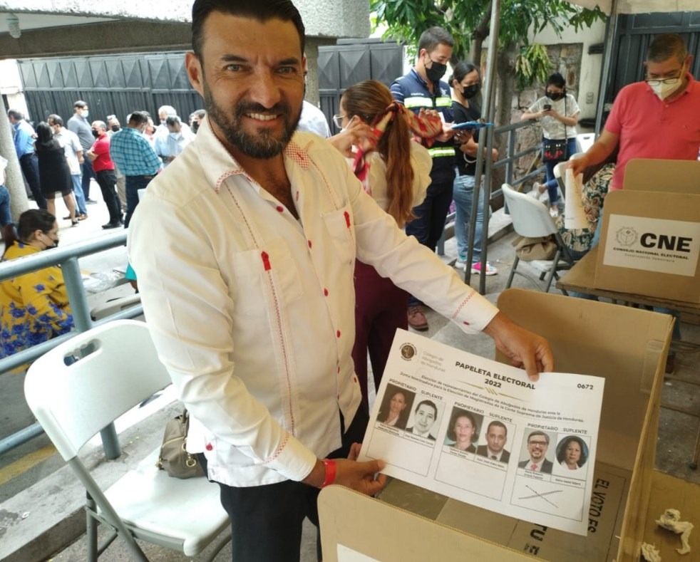 Bancada Libre On Twitter ¡sigue El Pueblo Hondureño Escribiendo Su