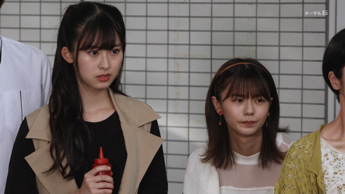 バイスの思いをさくらに伝える花 浅倉唯 アギレラ様 夏木花 井本彩花 仮面ライダージャンヌ 仮面ライダーアギレラ 仮面ライダーリ