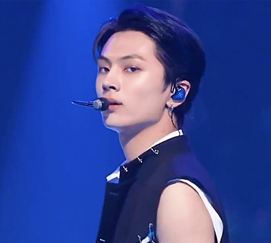 َ on Twitter: "Jay ending fairy 🌟 #enhypen_jay https://t.co/nEIO7Nj8h0" / Twitter