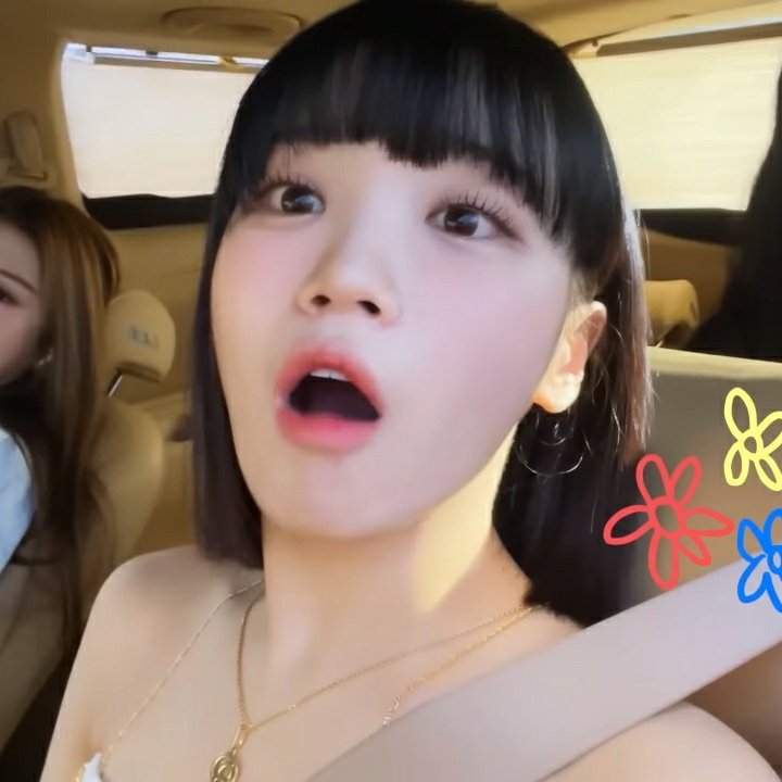 julia on Twitter: "RT @kcwbstgrl: someone tell her to stop being so cute im gonna cry..."