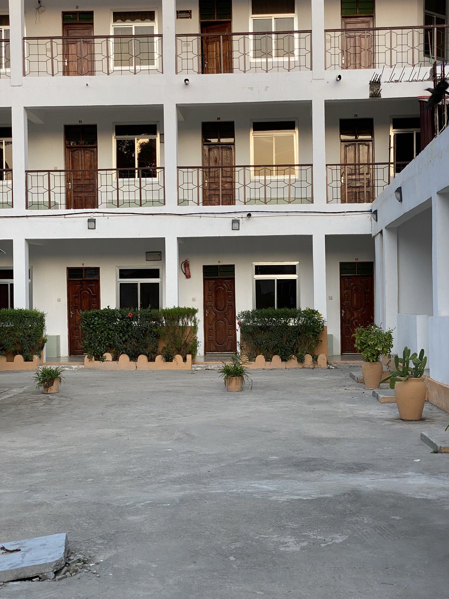 If Zanzibar is in your buckelist but you are on a budget...listen ...