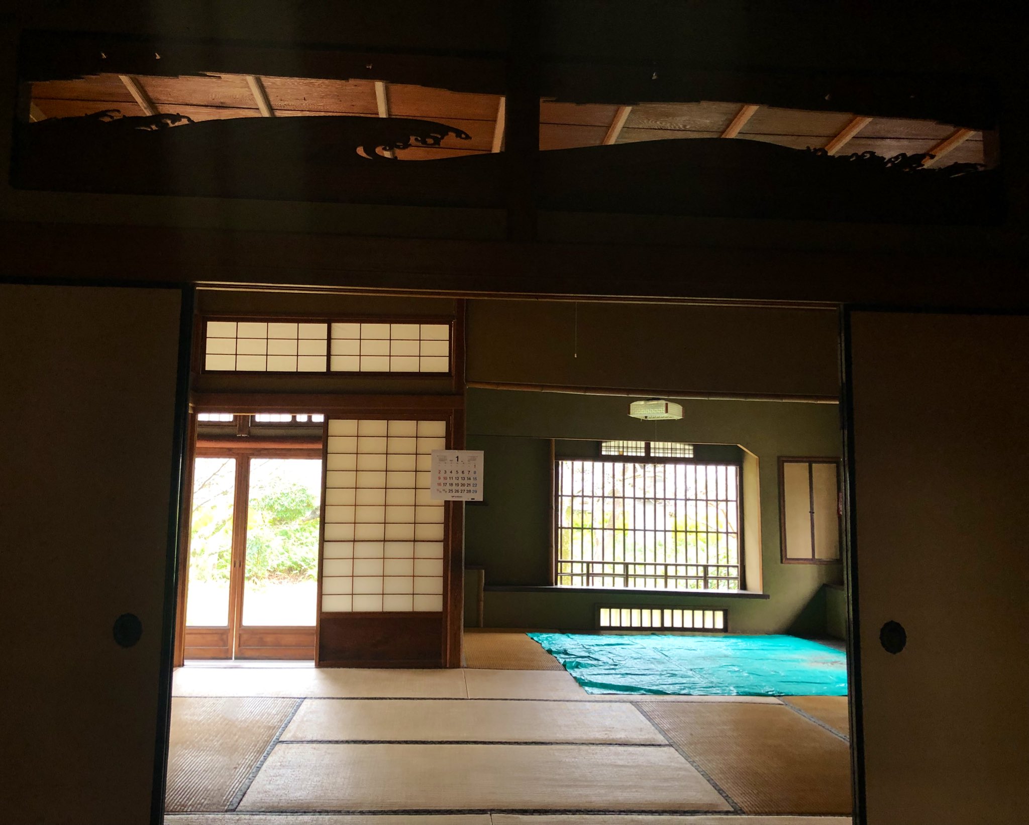 日本庭園メディア『おにわさん』中の人 On Twitter ⛳️鹿児島県民教育文化研究所⑨。 この居室でもう一つ気になったのは、書院の窓の