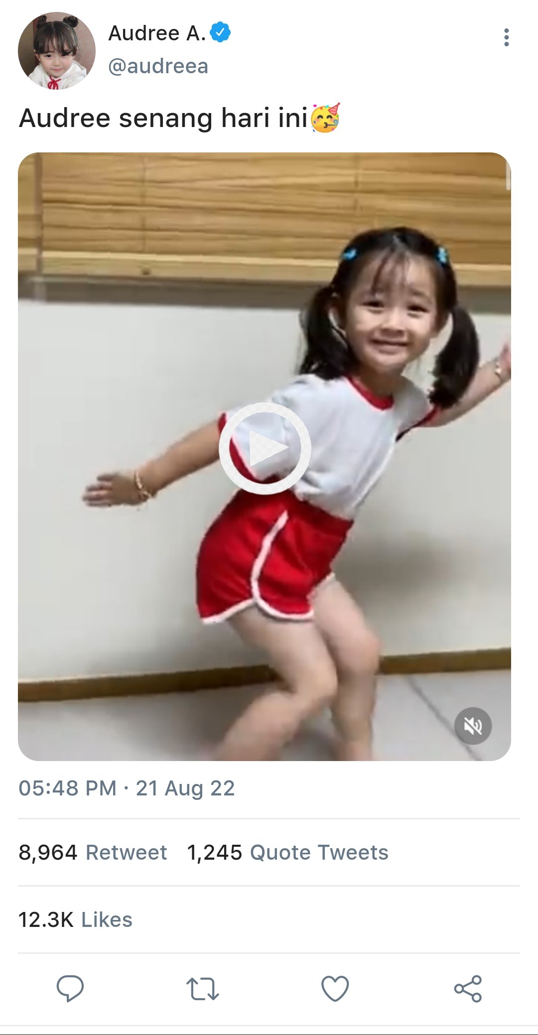 𝐦𝐚𝐧. on Twitter: "216. paginya, Audree jalan sama Jevan. Adhis sama Dilan juga ada. https://t.co ...