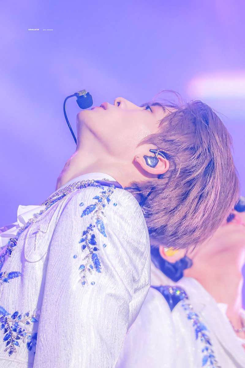 timroyko on Twitter: "RT @aquariusjjh: 아니 진심 목이 ... 목이 ....."