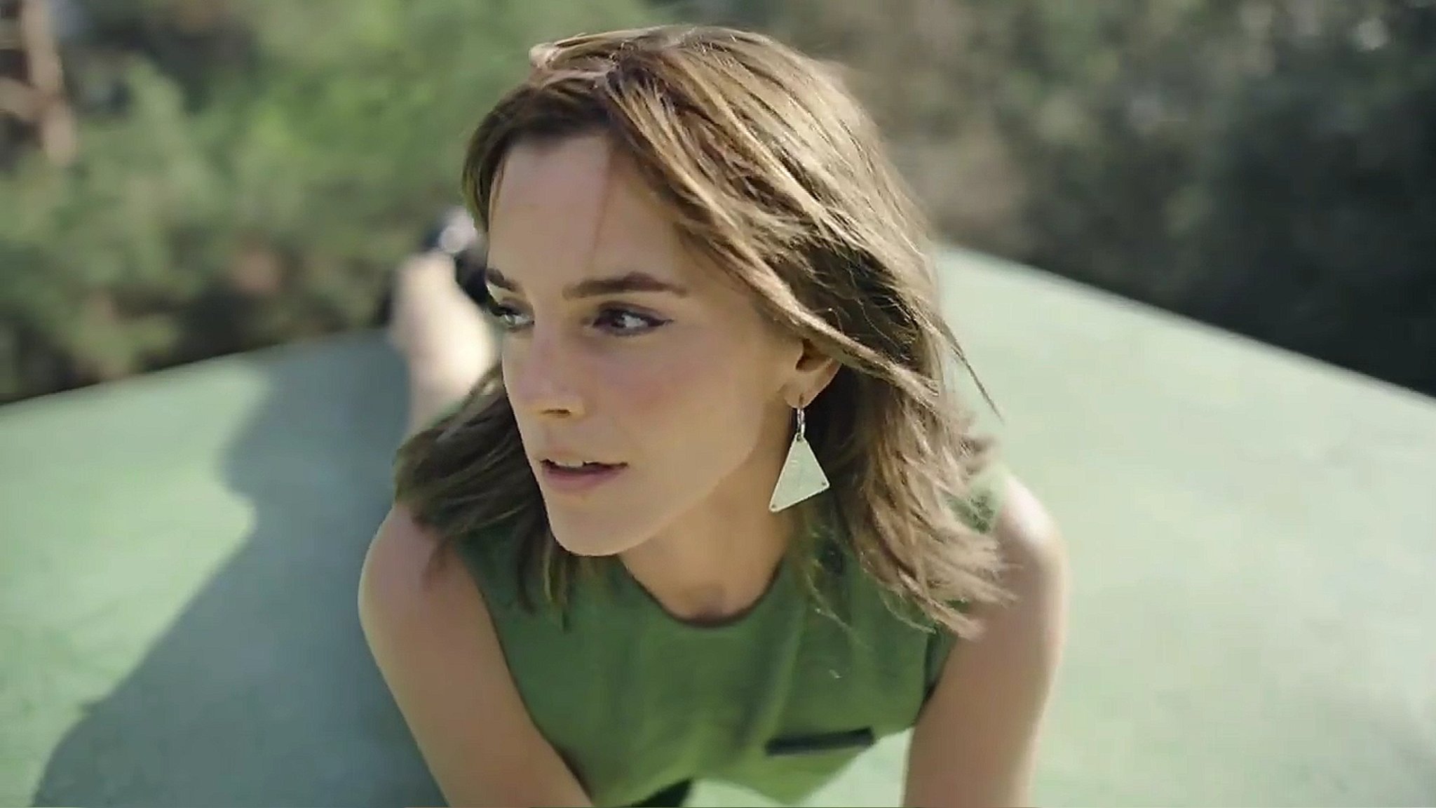 𝙀𝙢𝙢𝙖 | 𝙁𝙖𝙣 𝘼𝙘𝙘𝙤𝙪𝙣𝙩🌼 on Twitter: "EMMA WATSON X PRADA PARADOXE https://t.co/2higUJ4Jdf" / Twitter