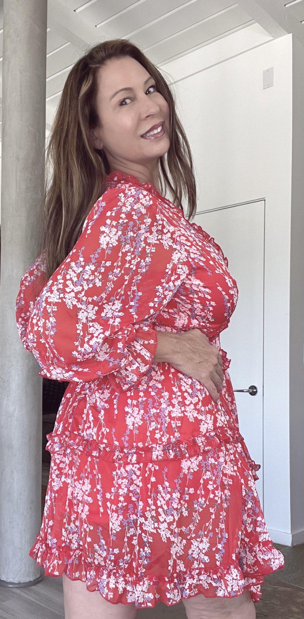 TW Pornstars - 2 pic. Christy Canyon. Twitter. My NIM!!! Heading out to ...