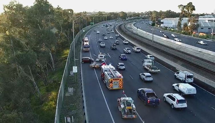 Main Roads WA on Twitter: "CLEARED CRASH - STIRLING"